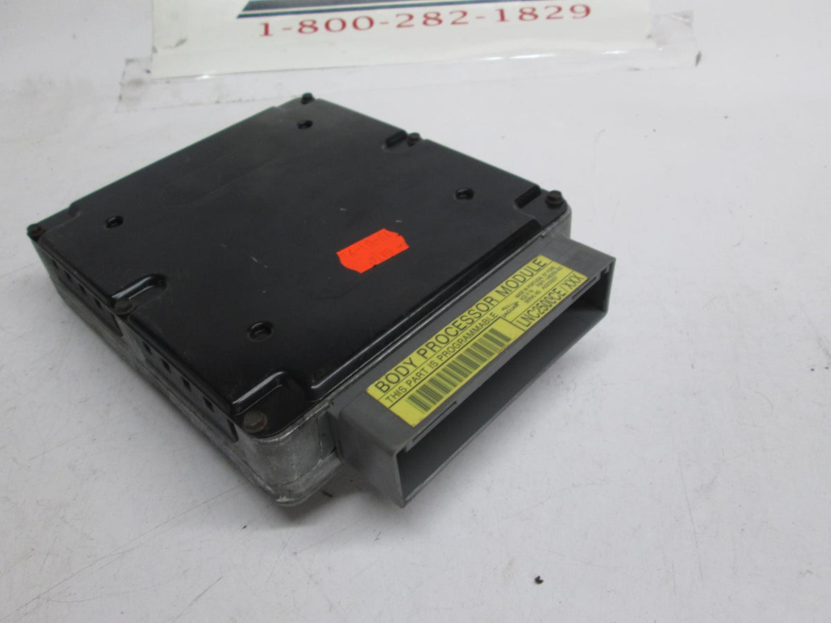 Jaguar XJ8 body processor control module LNC2500CE – Allums Imports