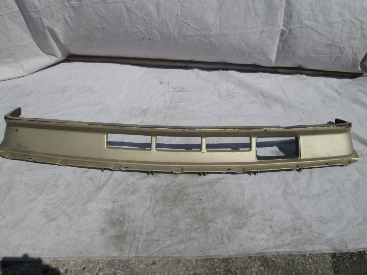 Volvo 240 front lip store