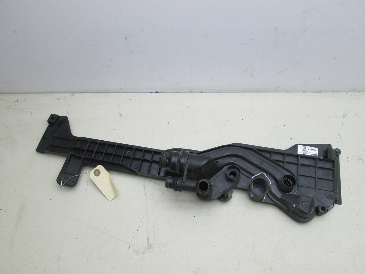 BMW E53 X5 01-06 Expansion Tank Bracket 17111438819 (USED) – Allums Imports