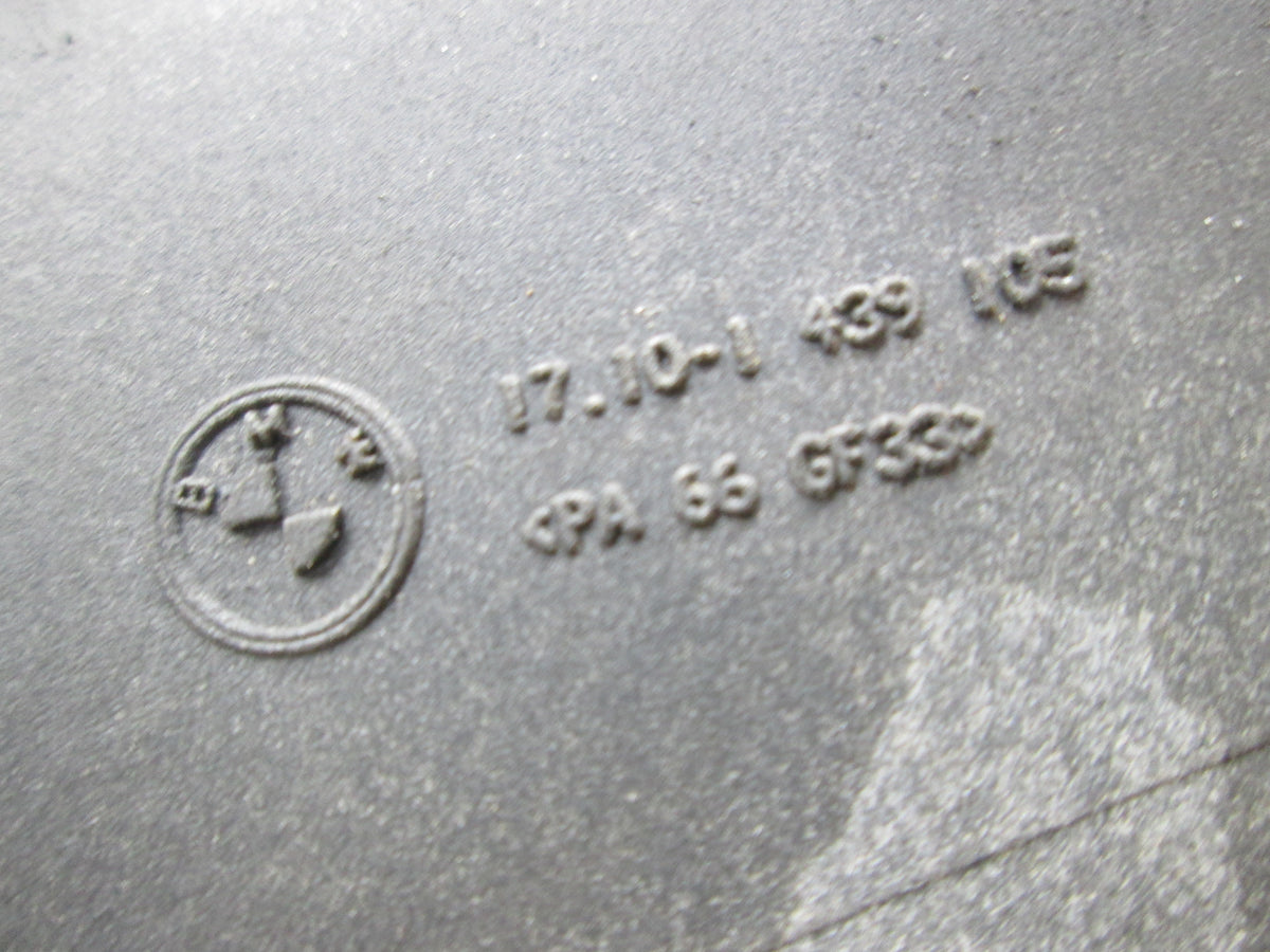 BMW E53 X5 01-06 w/3.0 Radiator Condenser Fan Support #6161 (USED ...