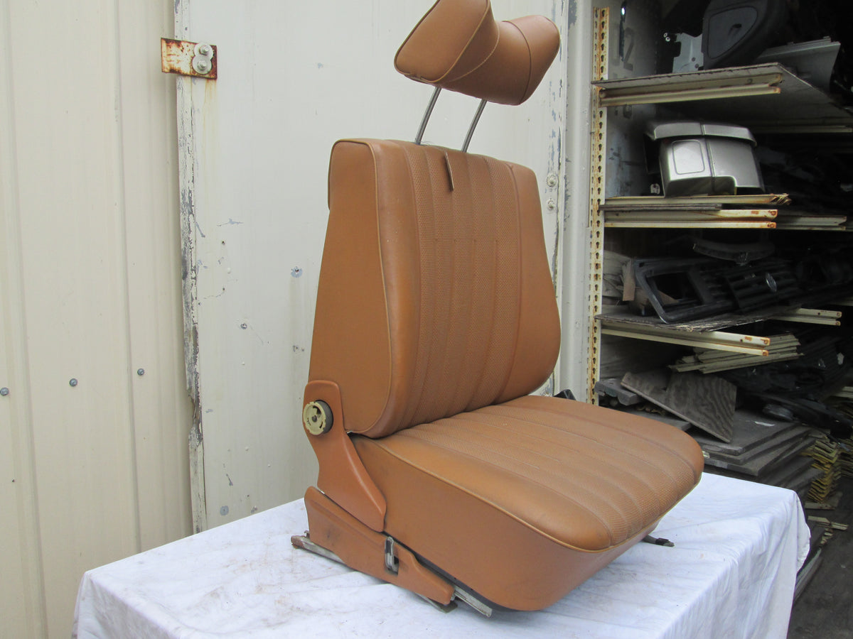 Mercedes W123 240D 300D 300TD right front seat – Allums Imports