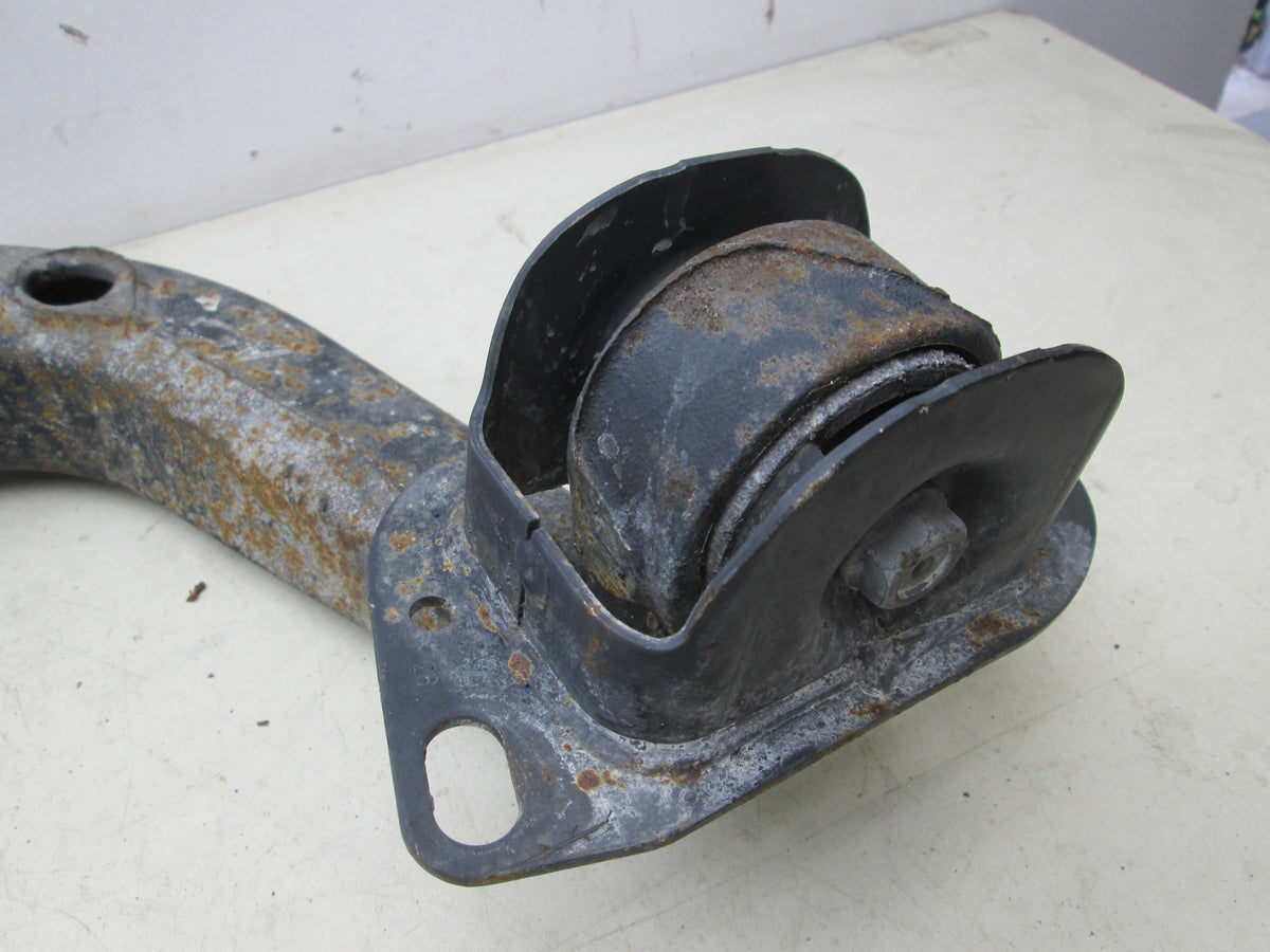 BMW E46 323i 325i 328i right Rear trailing arm (USED) – Allums Imports