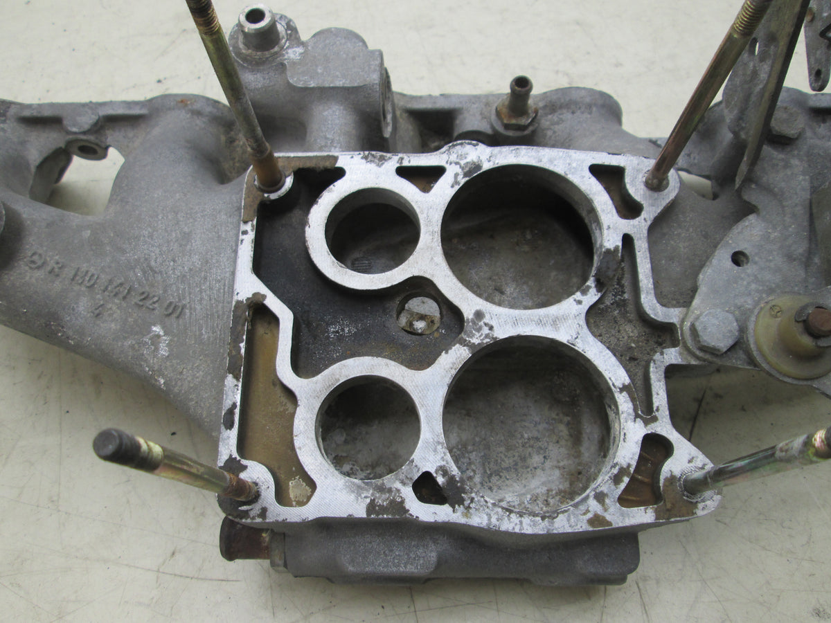 Mercedes M110 W123 W116 R107 W123 Carburetor Intake Manifold 110141220 ...