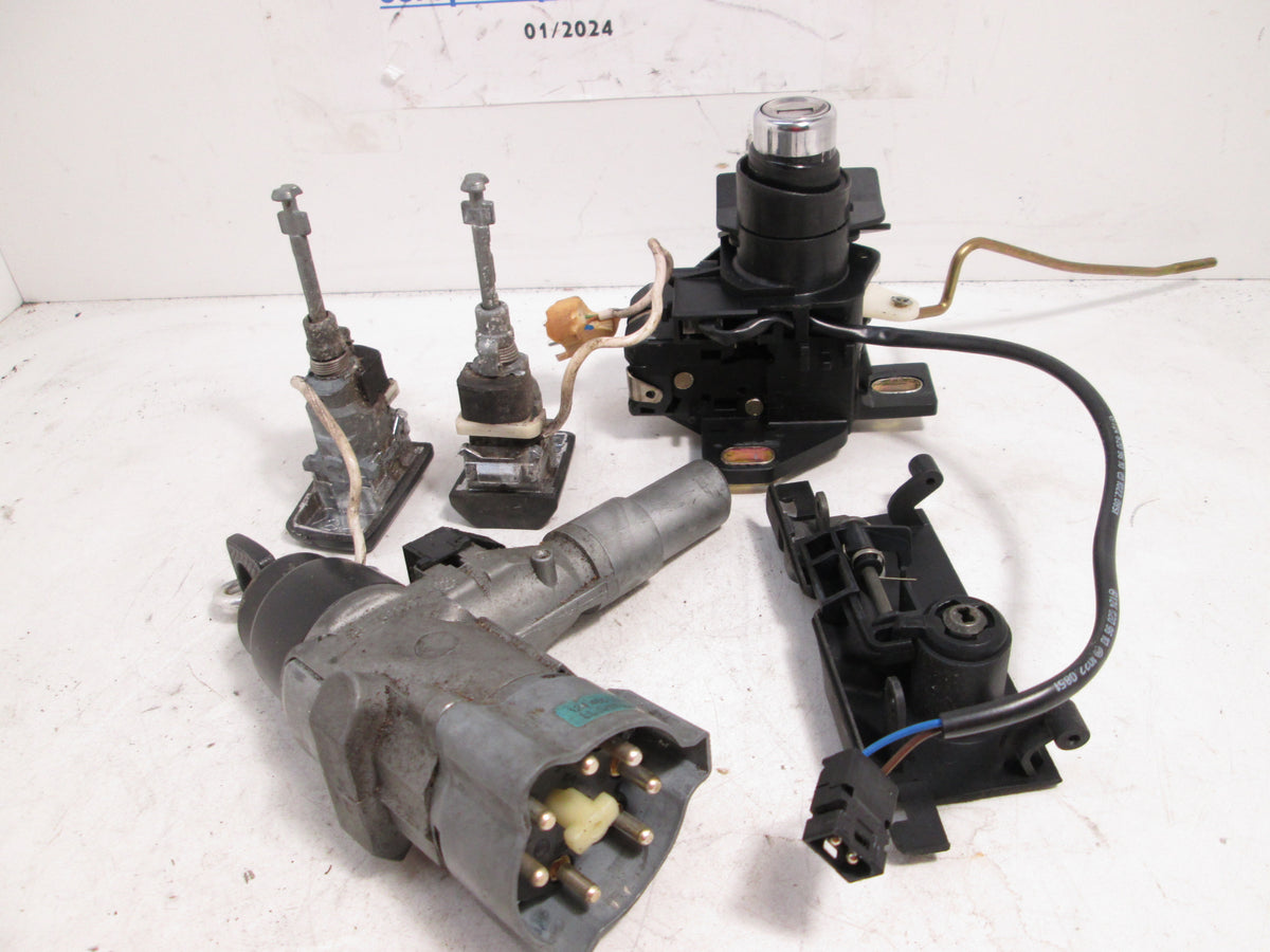 Mercedes W124 90-95 Ignition Door Glove Box Lock Set w/Keys #1101 (USE ...