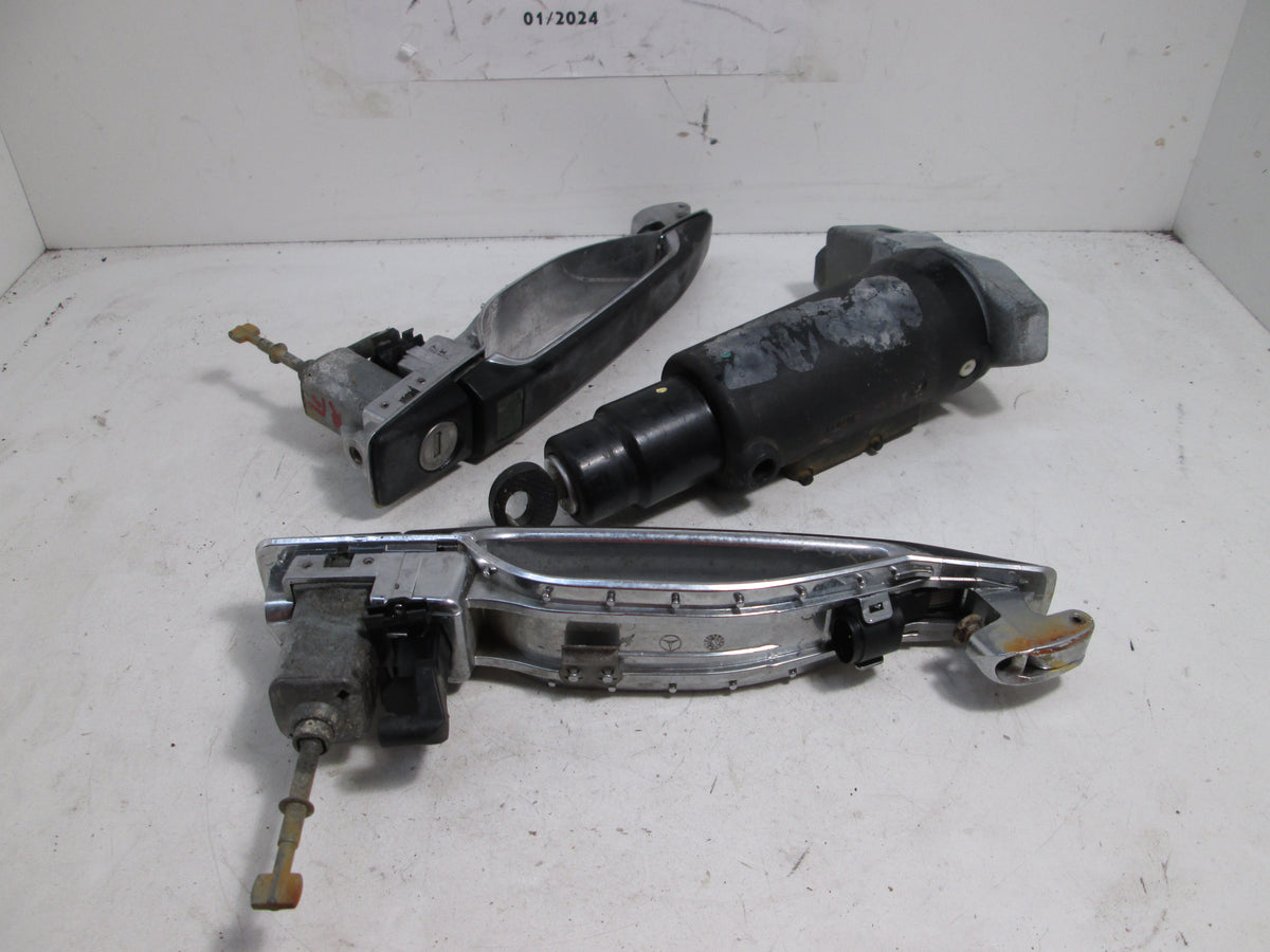 Mercedes W140 Ignition Door Lock Set w/Keys #188 (USED) – Allums Imports
