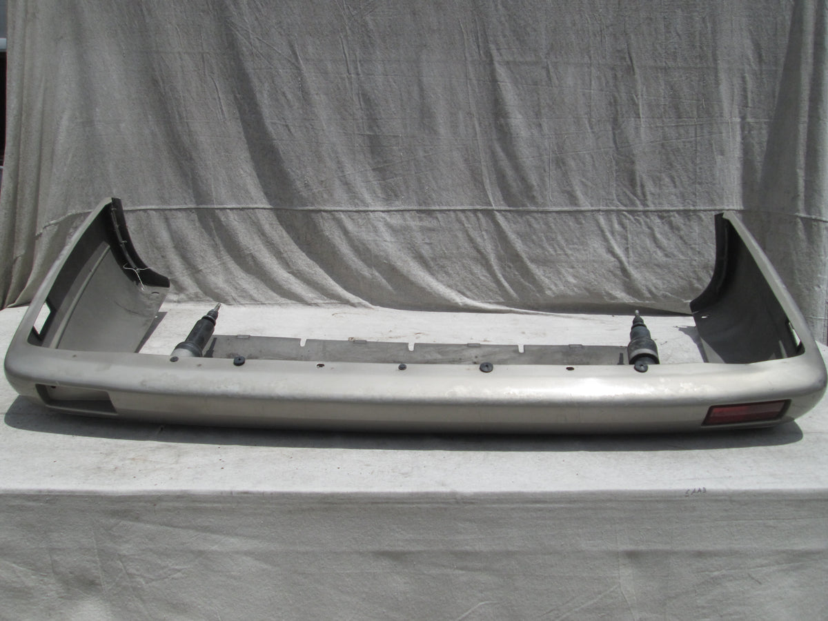 Jaguar XJS 94-96 rear bumper cover – Allums Imports