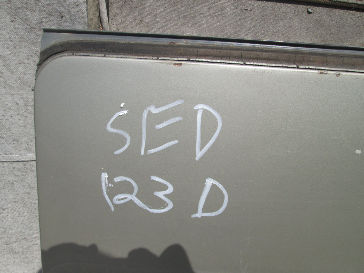 Mercedes W23 240D 220 230 300D sunroof panel – Allums Imports