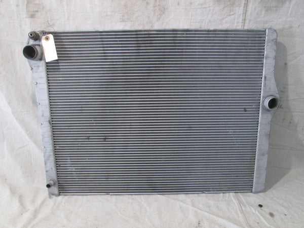 BMW F10 528i radiator 17118669005 (USED) – Allums Imports