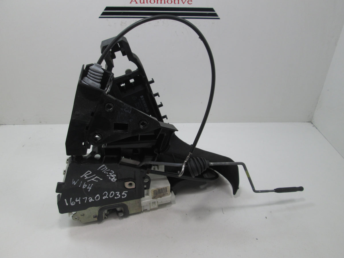 Mercedes W164 ML350 ML500 Right Front Door Latch Actuator 1647202035 ...