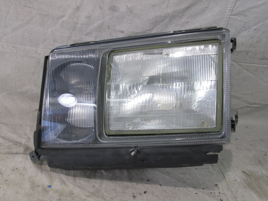 W124 headlights store