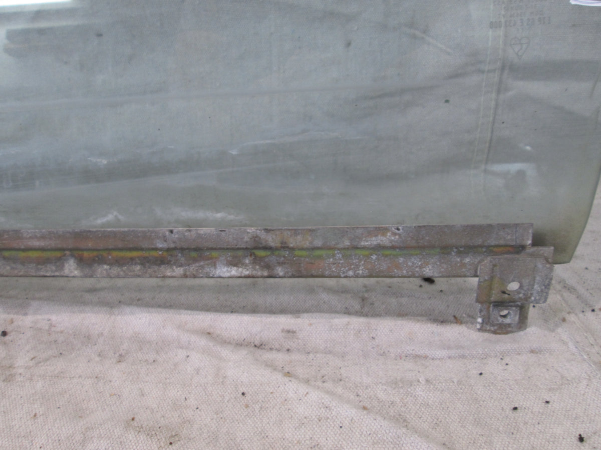 Mercedes W123 240d 300d left front door window glass 1237022718 #5 – Allums Imports