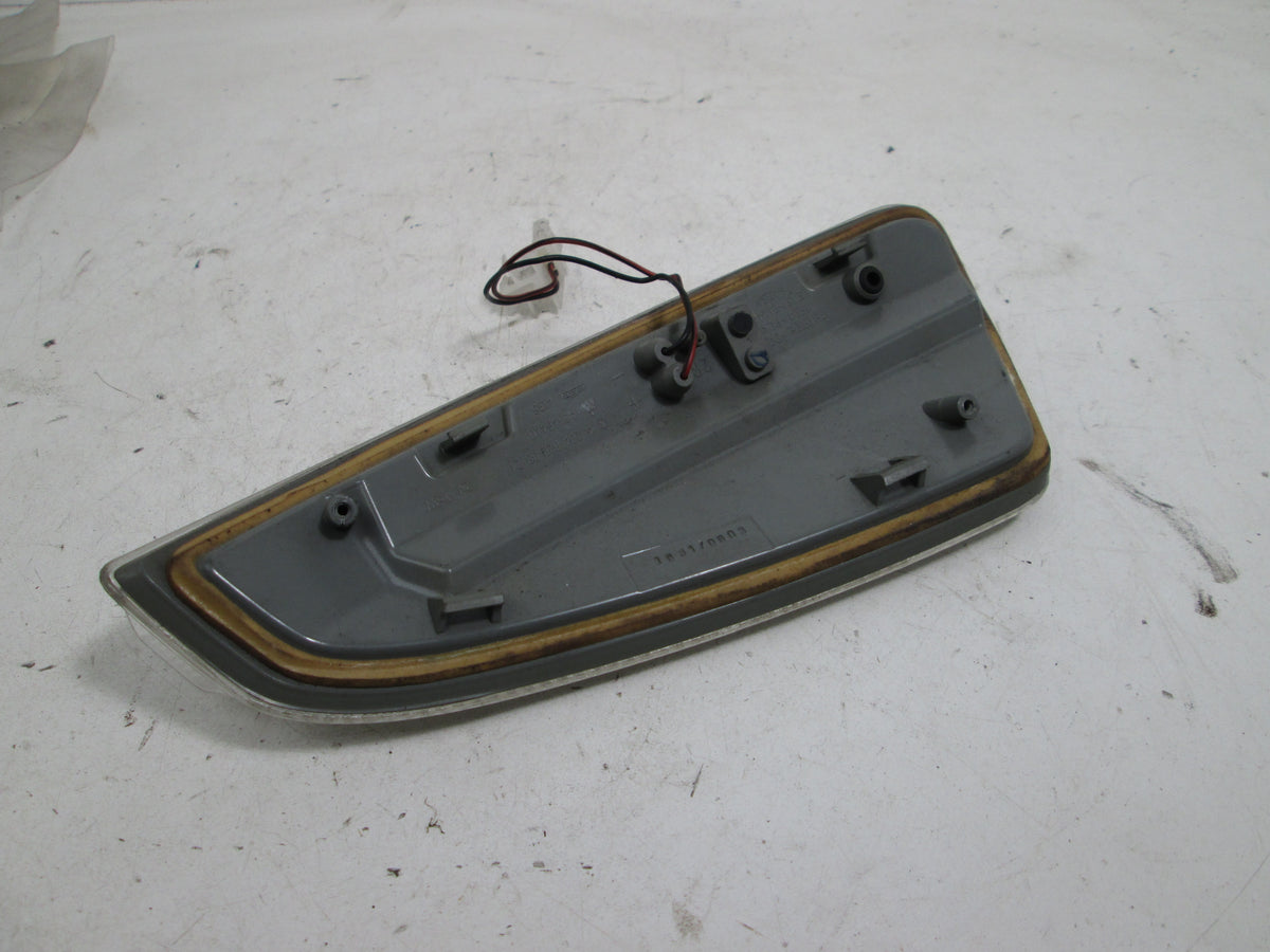 Mercedes W204 Right Mirror Turn Lens 2048200821 Genuine (NEW) – Allums ...