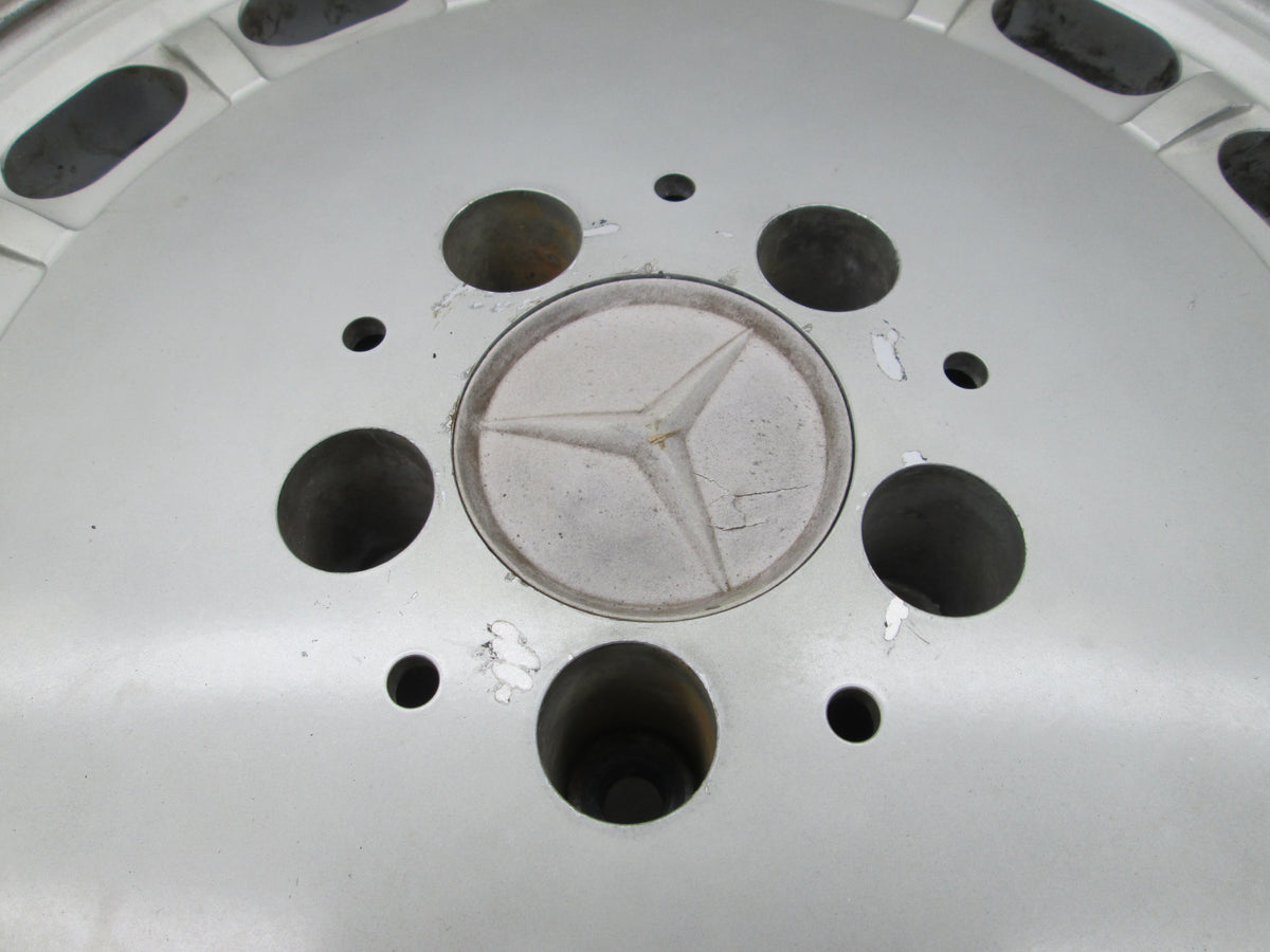 Mercedes W126 wheel 300 380 420 560 SEL SE 1264003002 #1517 – Allums ...