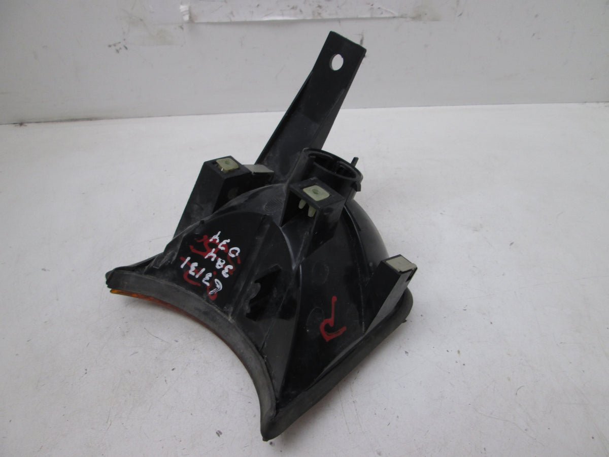 BMW E34 Right Front Turn Signal 63131384034 (USED) – Allums Imports