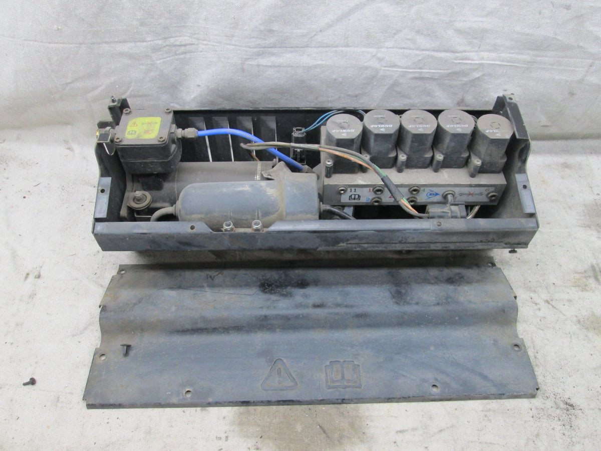 Range Rover classic air suspension pump and valve. – Allums Imports