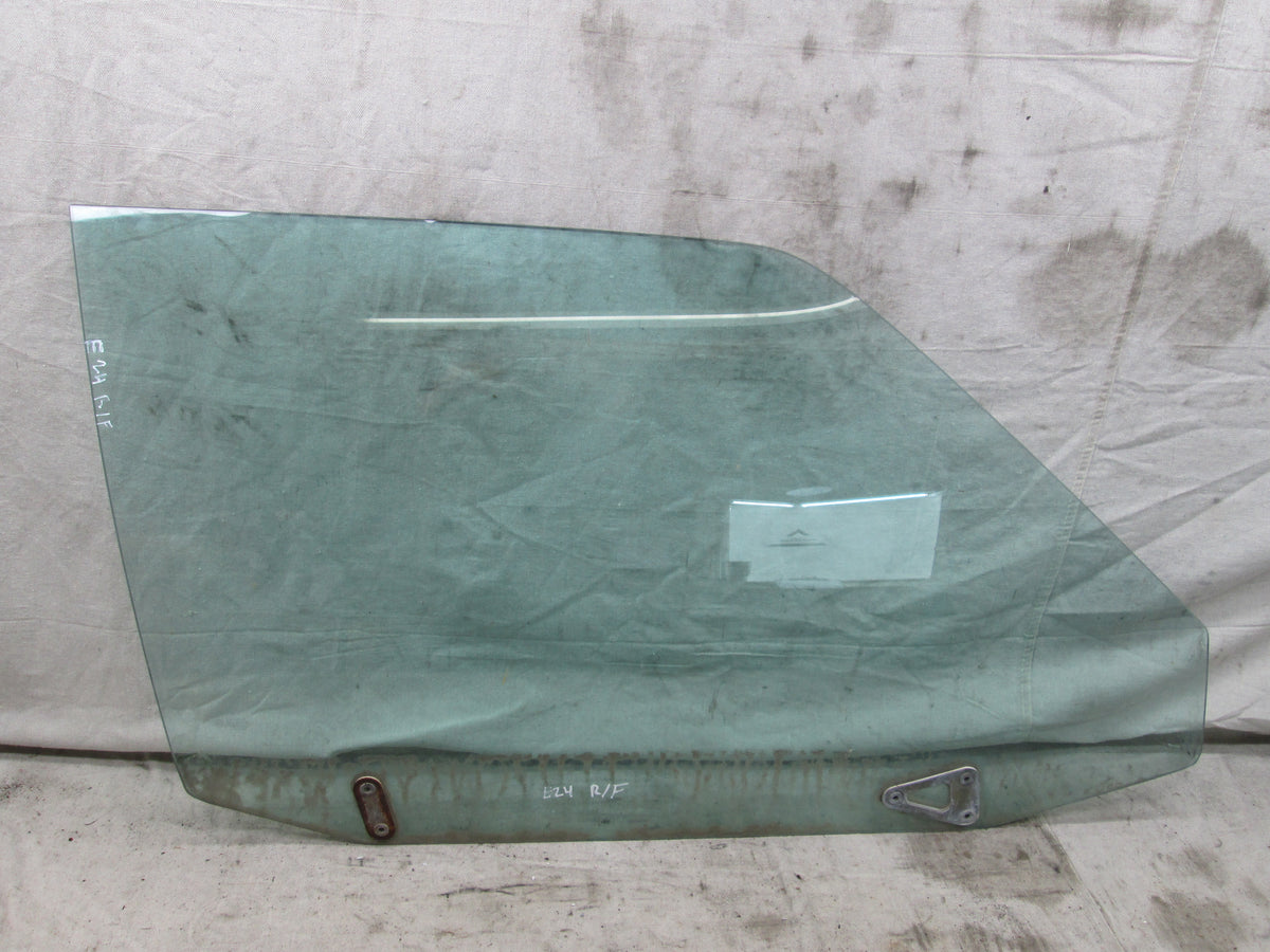BMW E24 635i 633i right front door window glass – Allums Imports