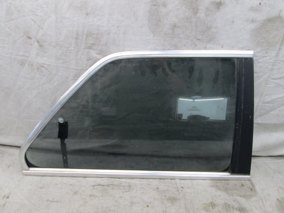 BMW E30 coupe right rear pop out window glass – Allums Imports