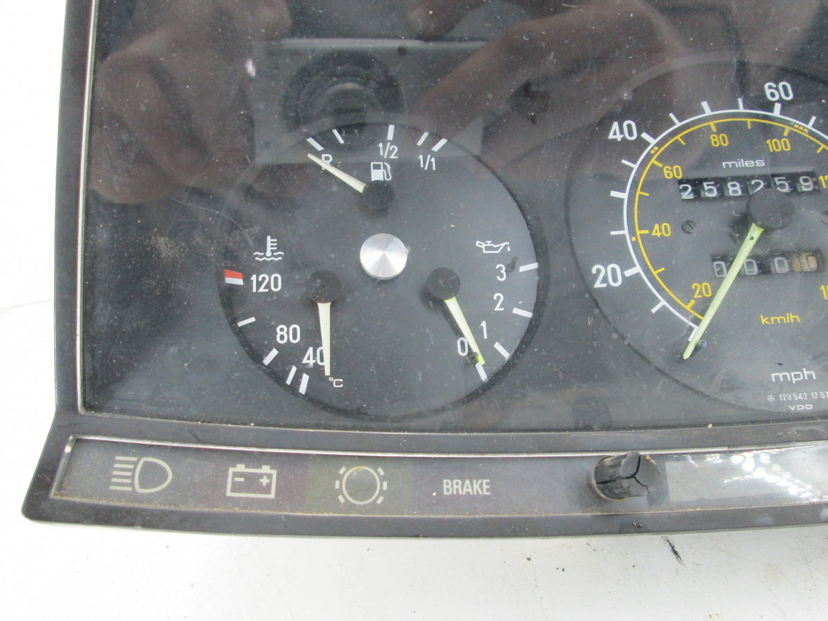 Mercedes W123 Instrument Cluster Speedometer 1235421757 (USED) – Allums ...