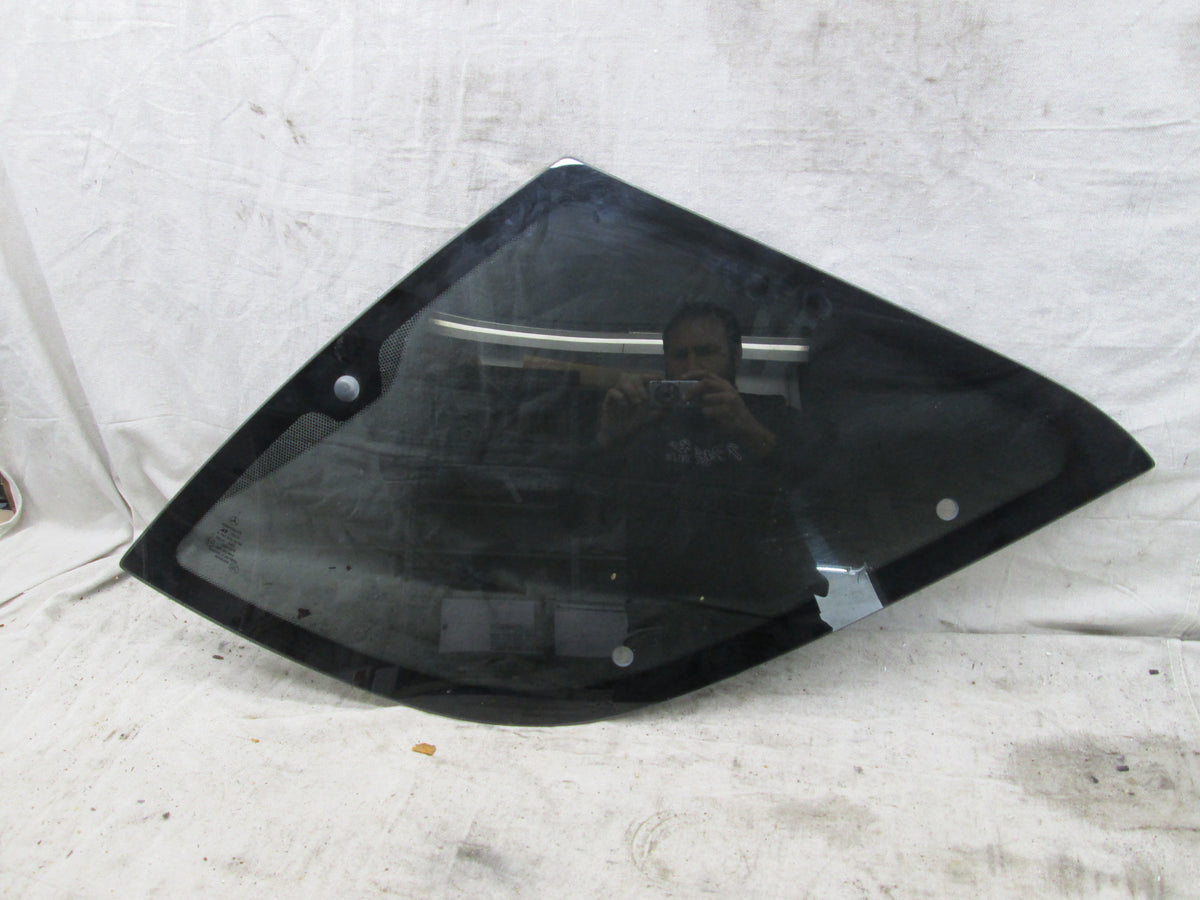 Mercedes W163 ML320 ML430 right rear trunk quarter window glass ...