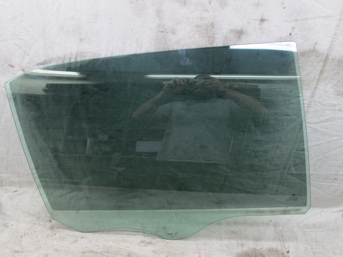 BMW E38 740IL right rear door glass window long wheel base – Allums Imports