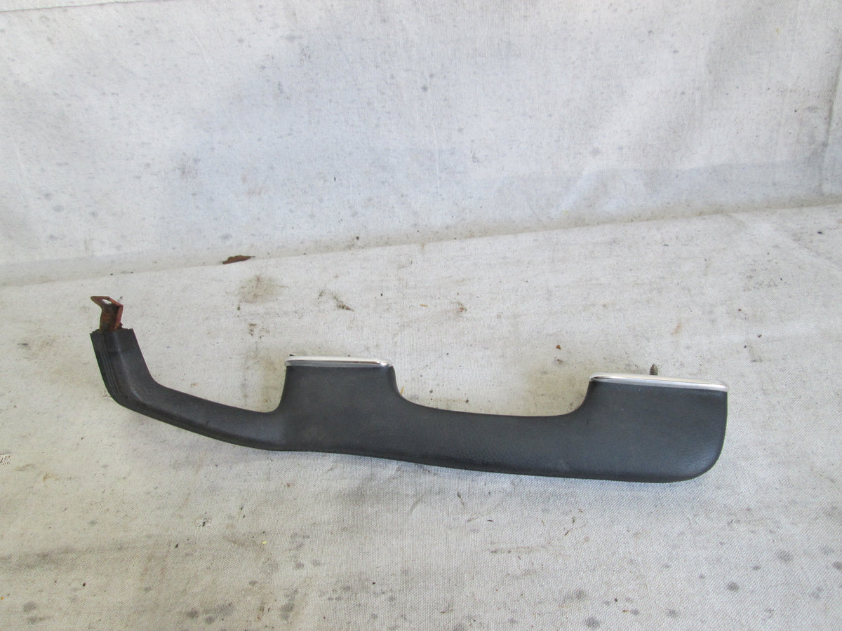 Mercedes W123 300D 240D 230 280 interior right rear front arm rest bla ...