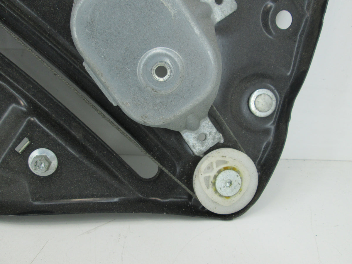 BMW e93 328i 330i 335i 07-13 Left Rear Window Regulator 51377198049 (U ...