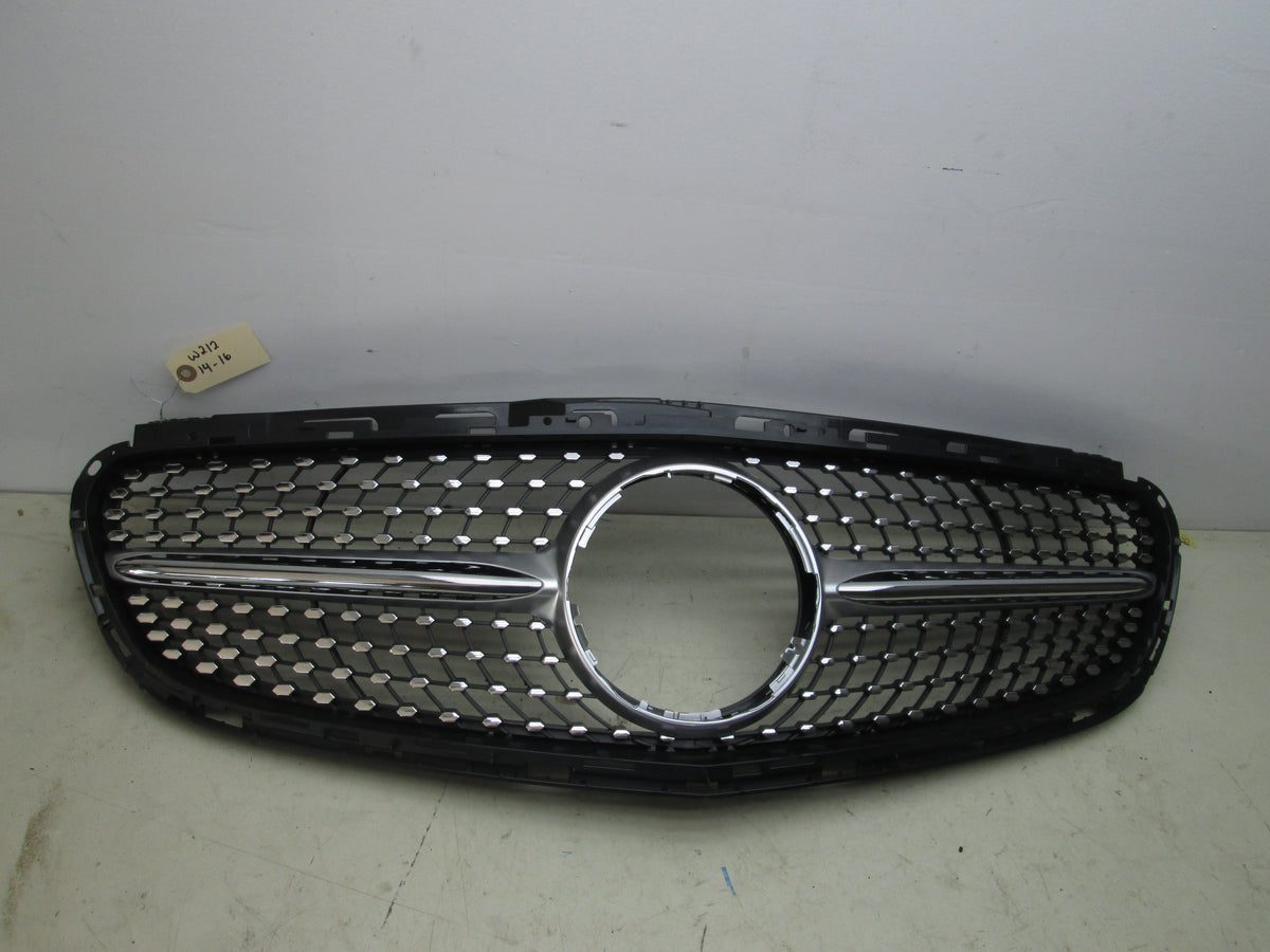 Mercedes W212 14-16 Front Grille (NEW AFTERMARKET) – Allums Imports
