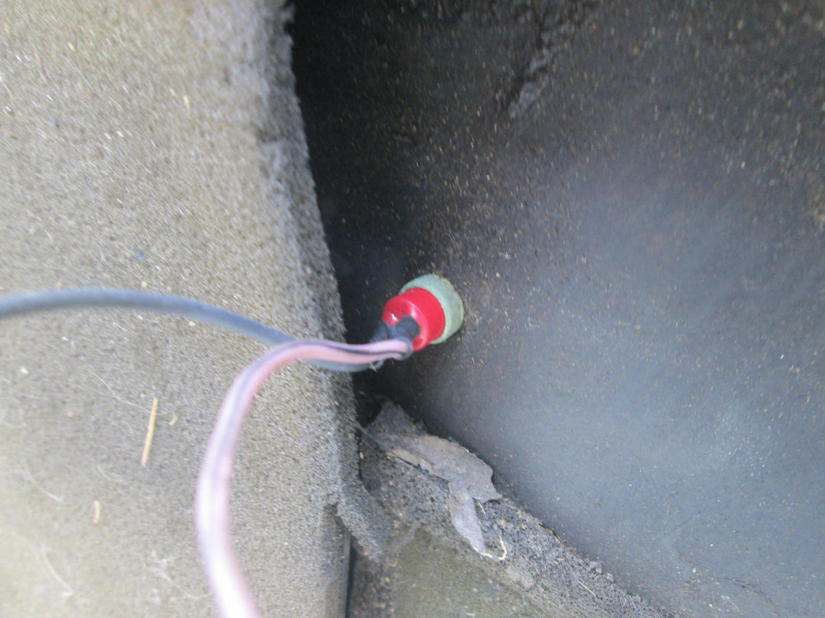 Mercedes R107 right Knee Bolster Panel Blue (USED) – Allums Imports