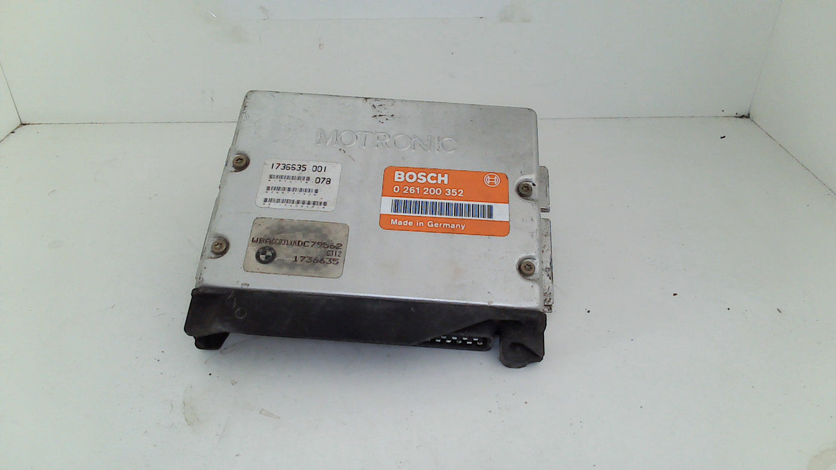 BMW E32 E31 DME ECU Engine Control Module 0261200352 (USED) – Allums ...