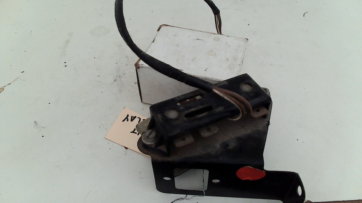 Rolls Royce Silver Shadow 65-80 Shunt Relay w/Bracket (USED) – Allums ...
