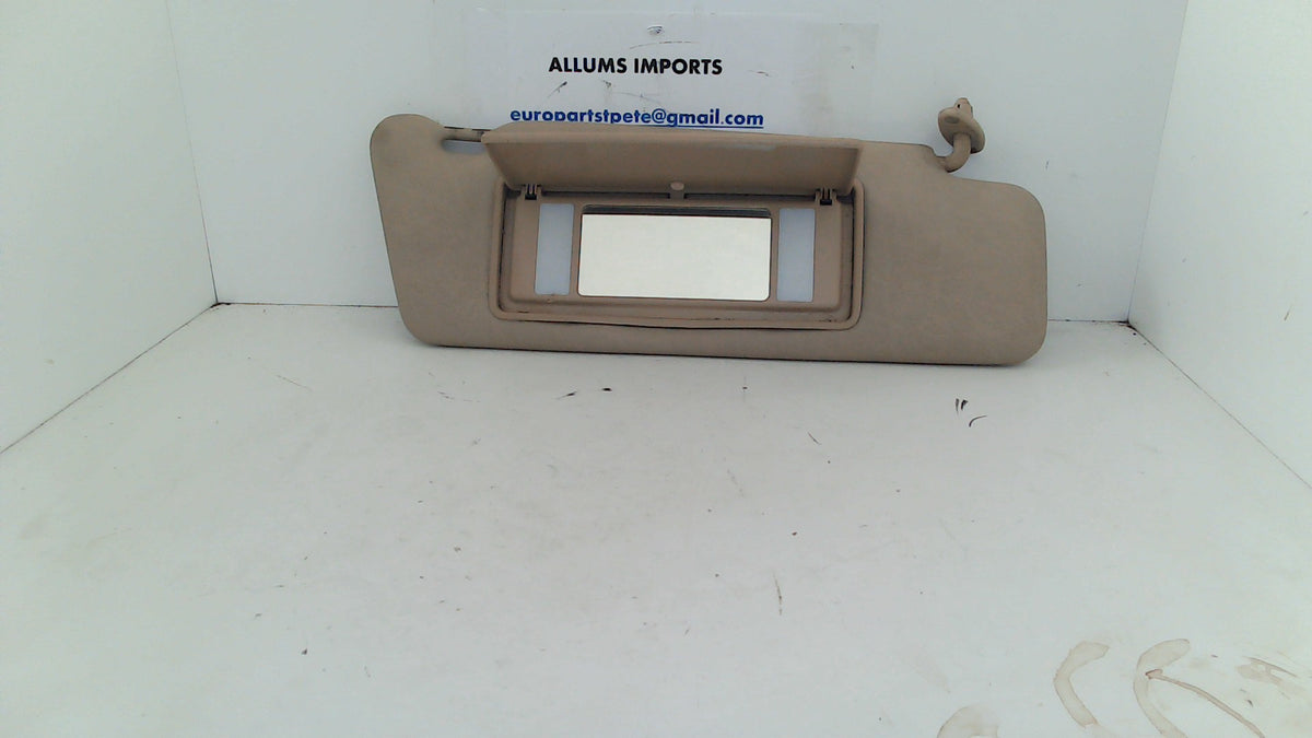 Mercedes W124 Right/Left Sunvisor Beige #101 Pair (USED) – Allums Imports