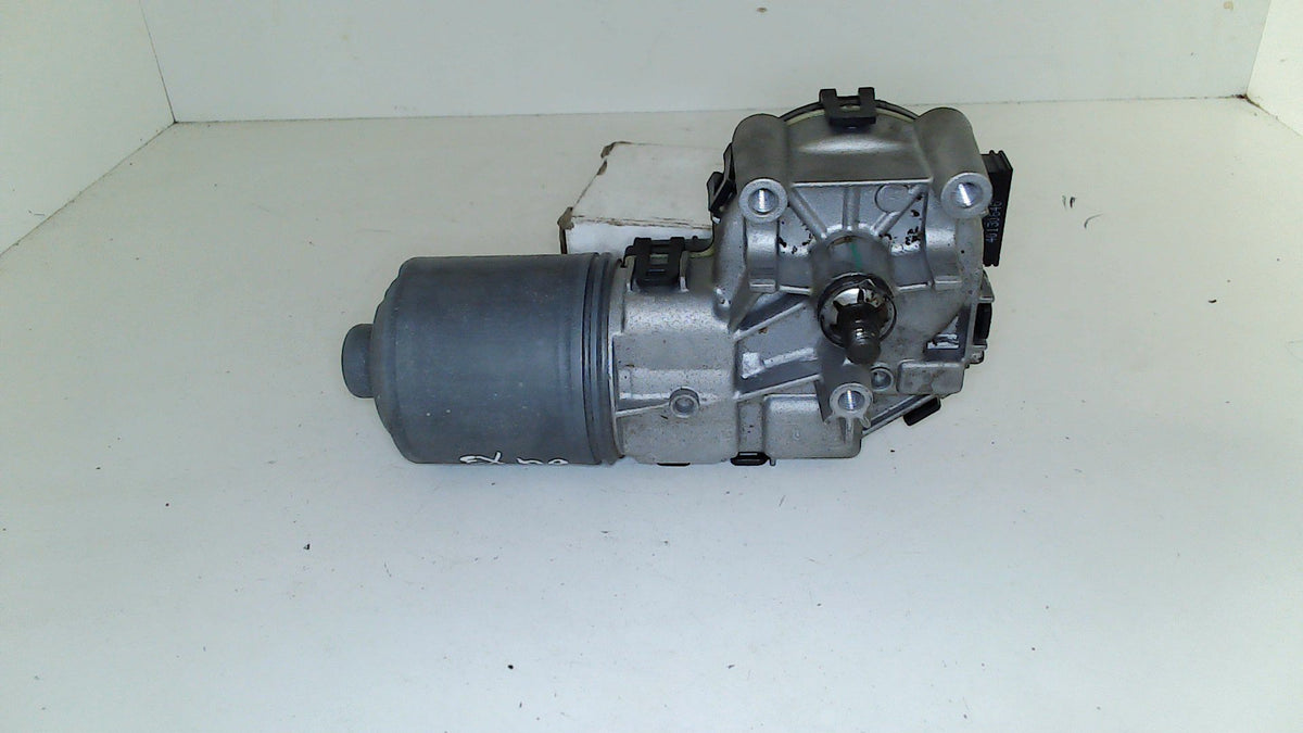 BMW E39 E53 Sunroof Motor 67616922652 (USED) – Allums Imports