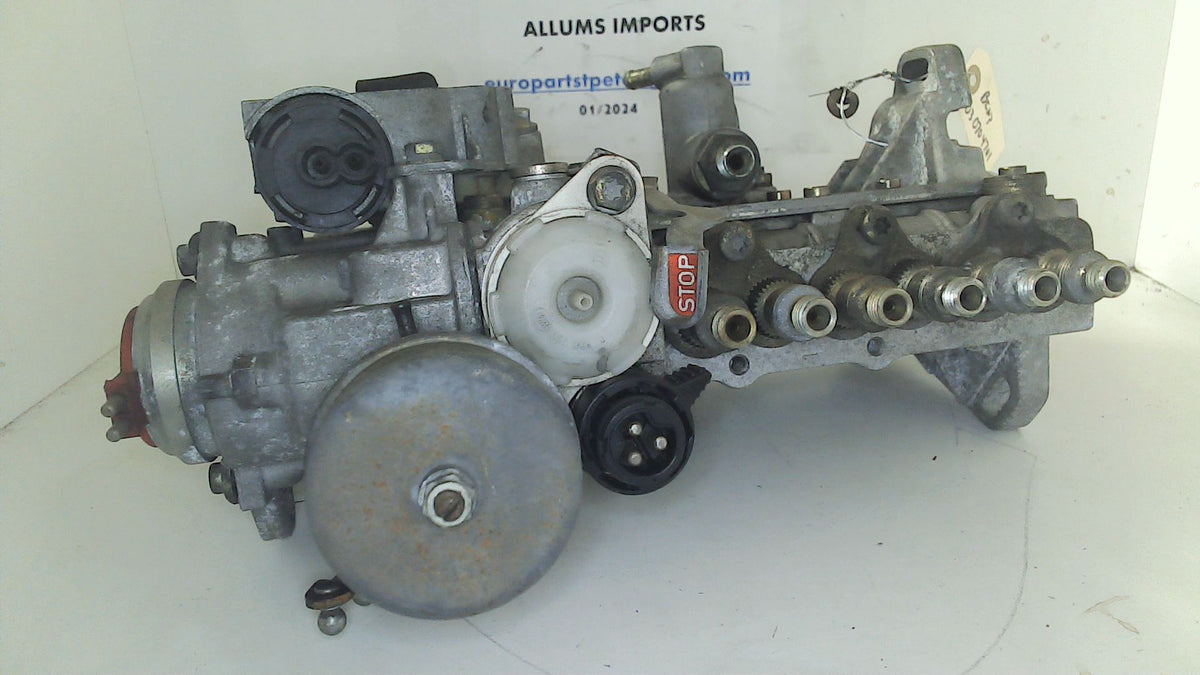 Mercedes w/OM603 350SDL Diesel Fuel Injection Pump 6020704701 (USED ...
