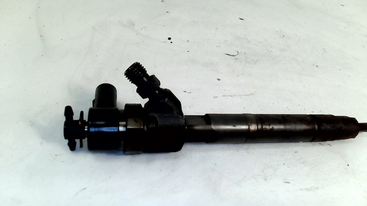 Mercedes OM648 05-06 Diesel Injector 6480700387 (USED) – Allums Imports