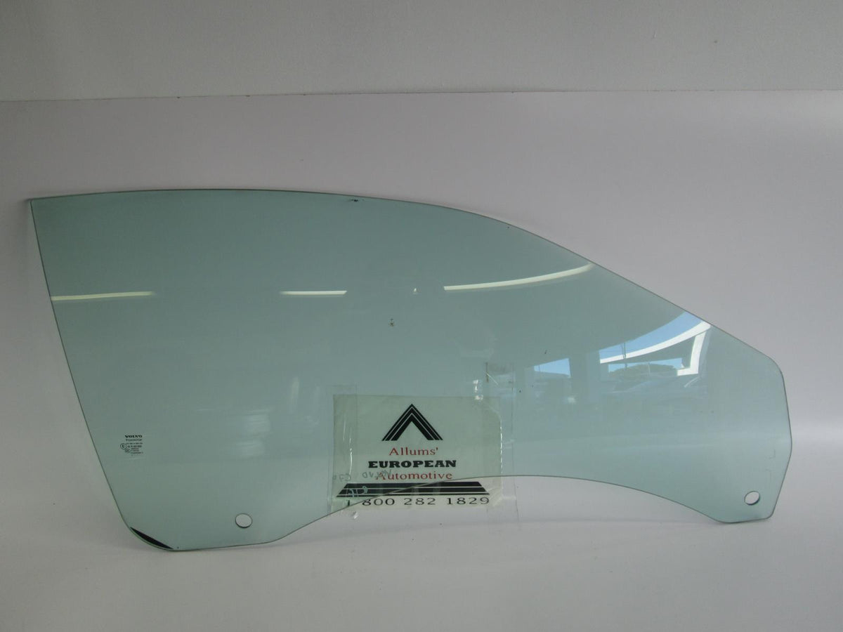 Volvo C70 right front door glass window – Allums Imports
