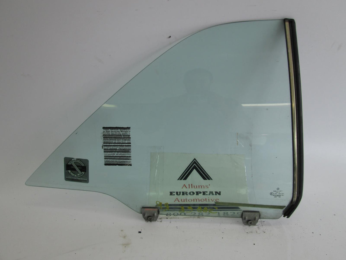Mercedes W124 coupe 300CE right rear window glass – Allums Imports