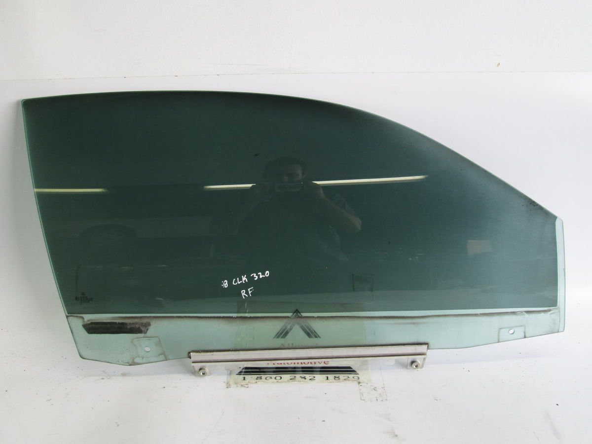 Mercedes W208 CLK 320 430 convertible right front door glass window ...