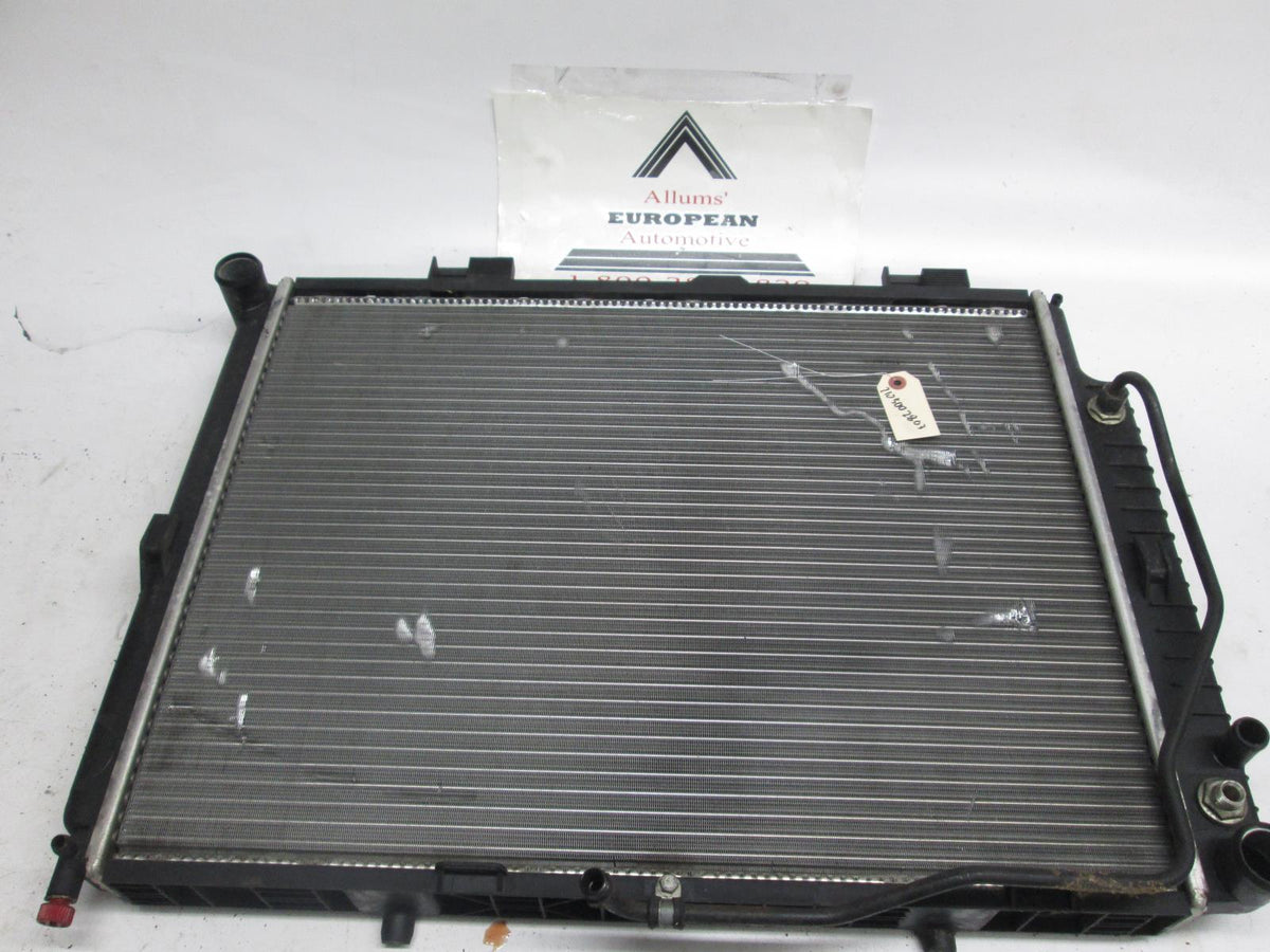 Mercedes W210 E320 radiator 98-02 2105007103 – Allums Imports