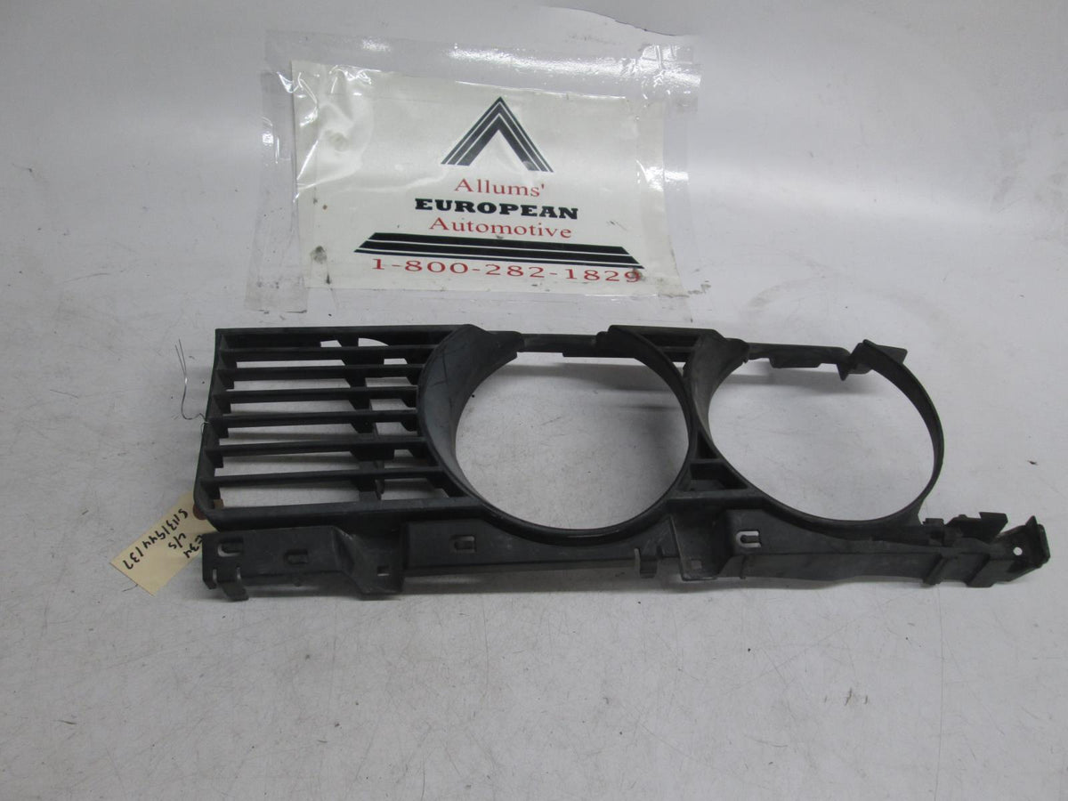 BMW E34 left side headlight grille 51131944137 – Allums Imports