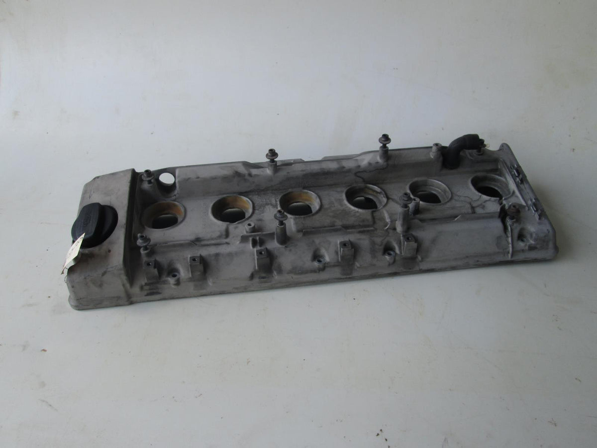 Mercedes OM606 E300 engine valve cover 6060161205 – Allums Imports