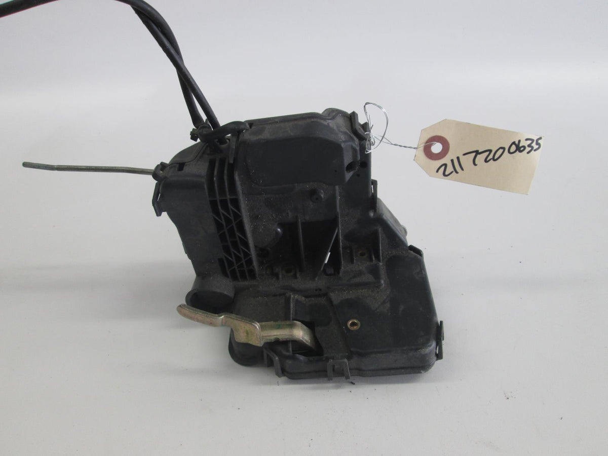 Mercedes W211 right front door latch lock actuator 2117200635 – Allums ...