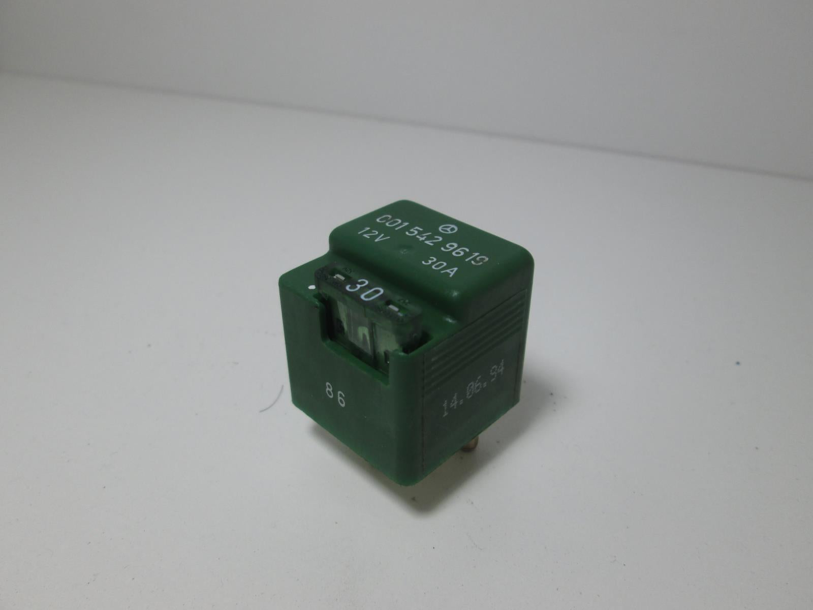 Mercedes relay 0015429619 OEM original Mercedes part – Allums Imports