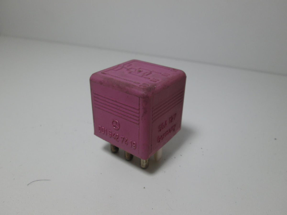 Mercedes relay 00154274199 OEM original Mercedes part – Allums Imports