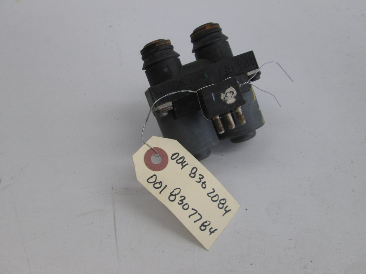 Mercedes W210 R171 E320 SLK 230 heater control valve 0048302084 ...