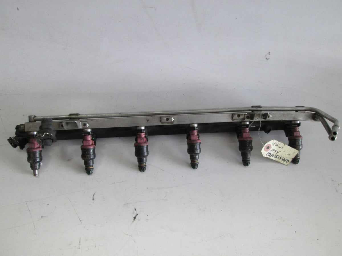 BMW E36 E34 fuel rail with injectors 0280150440 – Allums Imports