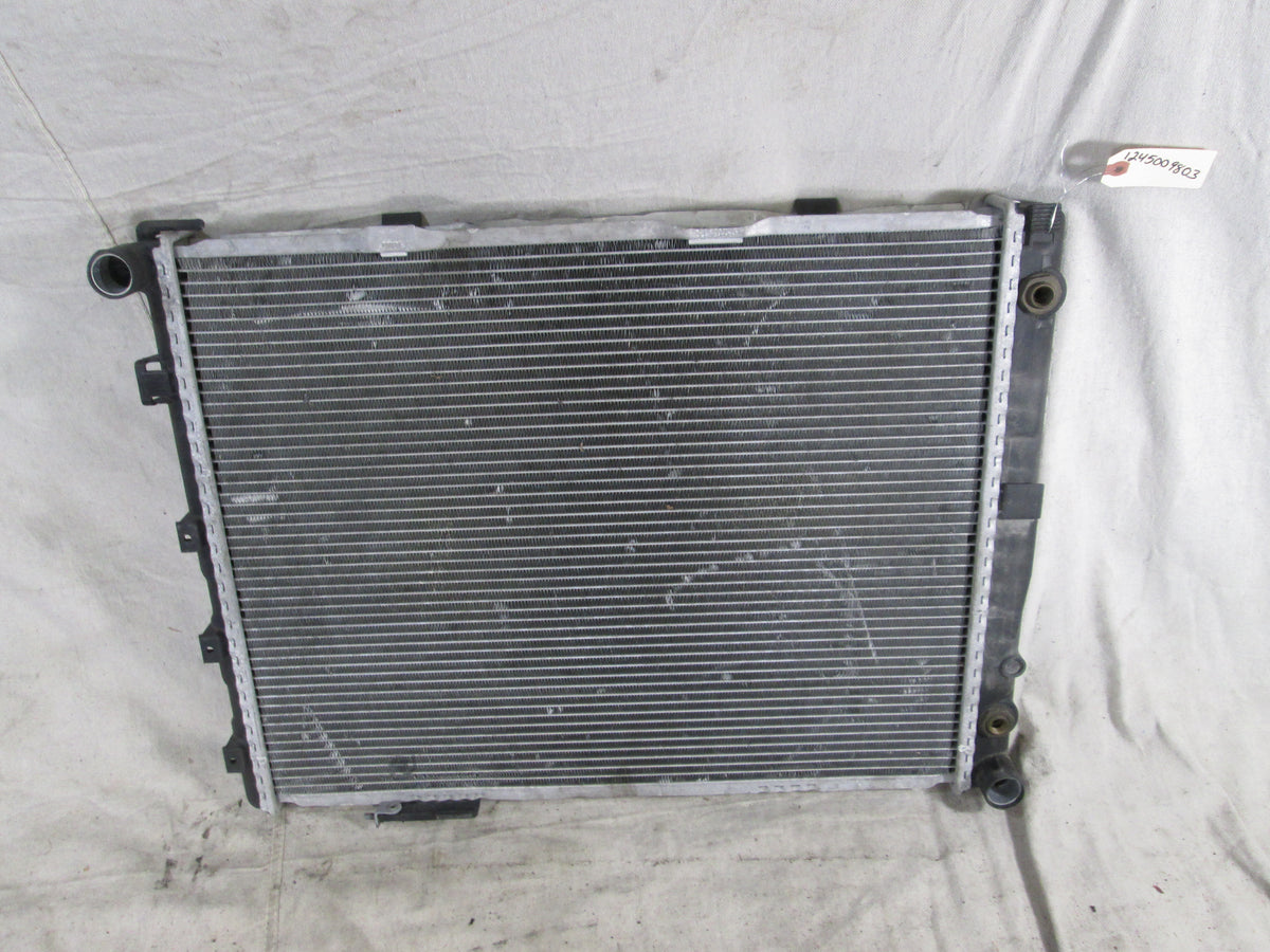 Mercedes W124 300D radiator 90-93 1245009803 – Allums Imports