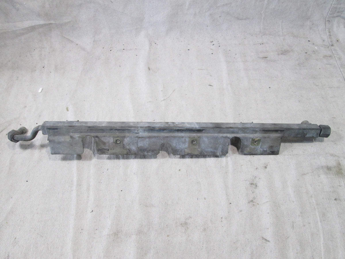 Porsche 928 fuel rail 92811008011 – Allums Imports