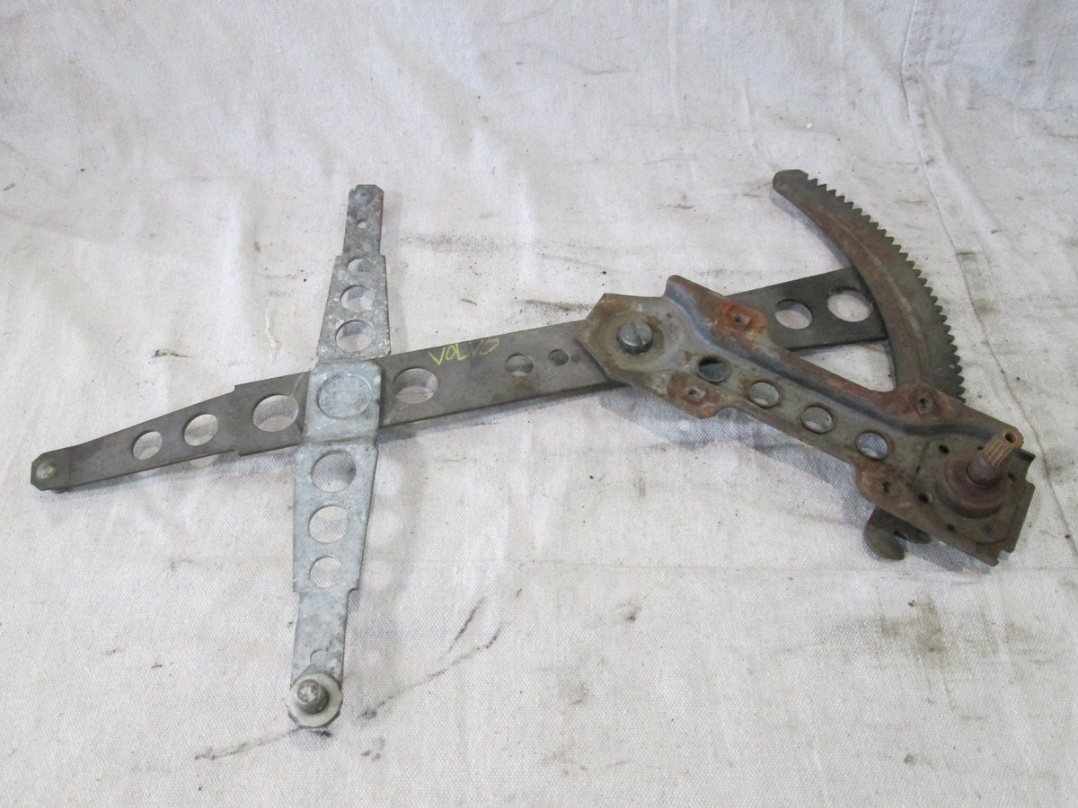 Volvo 240 left front manual window regulator – Allums Imports