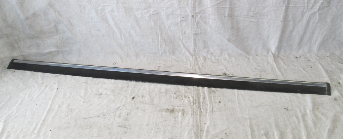 Volvo 240 sedan 86-93 rear bumper molding trim – Allums Imports
