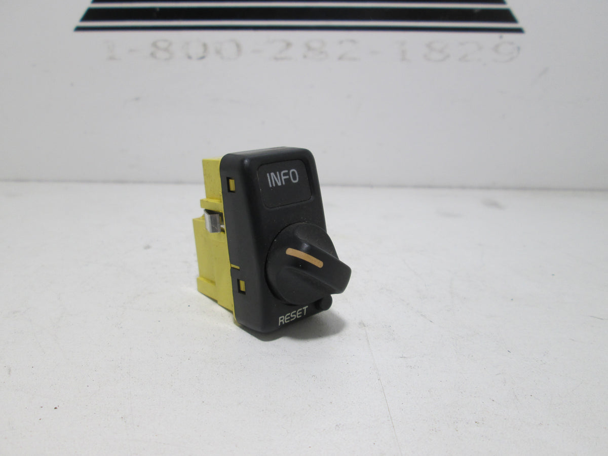 Volvo onboard computer trip control switch 9128543 – Allums Imports